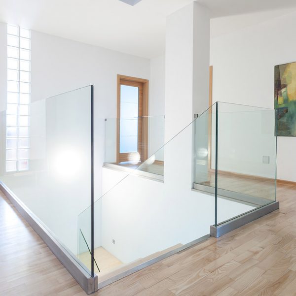 Railing Supplier in Canada - Euro Architectural Components (EAC)